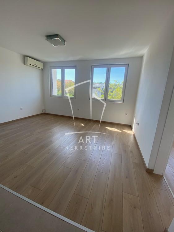 Stan u mirnom delu Kumodraža 42m2 ID#7565 79.500 €