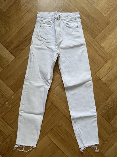 Mom slim fit farmerice NOVO