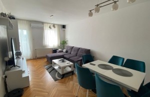 Komplet namešten i renoviran stan na Novom Naselju - Bistrica