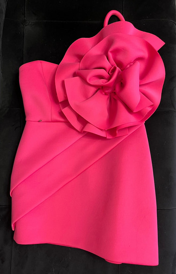 Roze svecana haljina