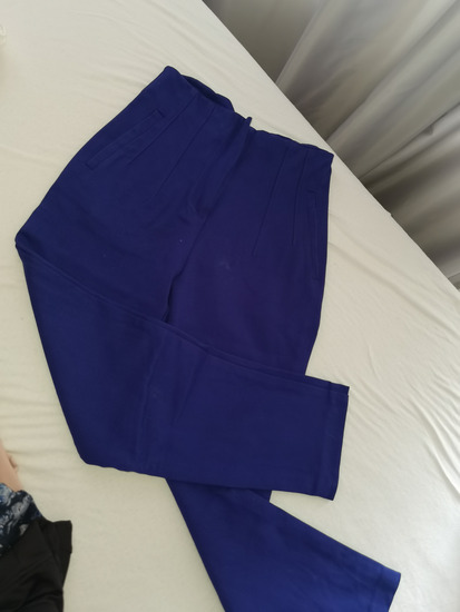 Nove pantalone