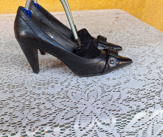 Cipele italijanske 39