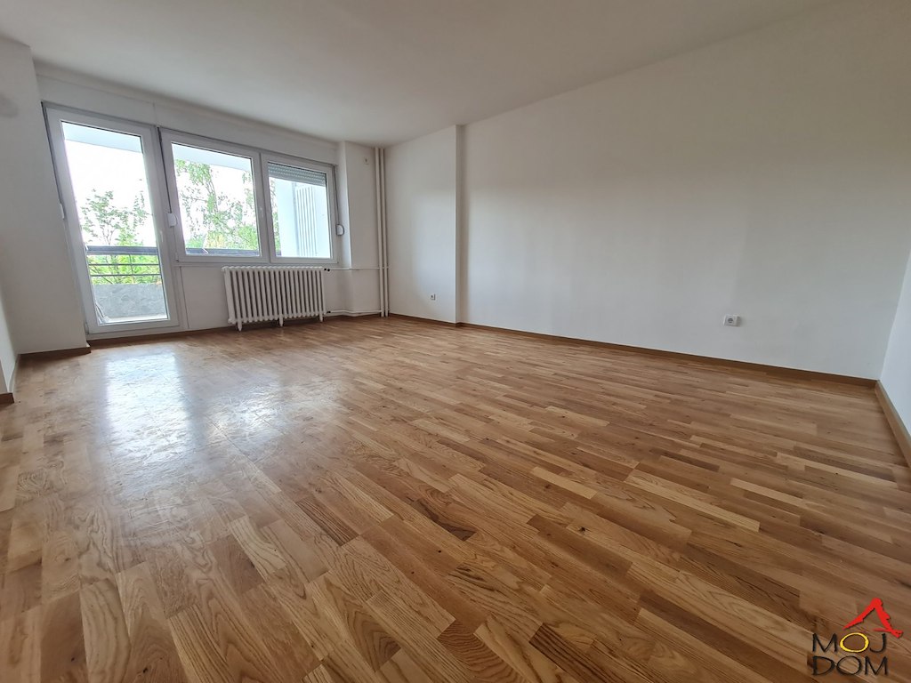 Stan,NOVI SAD,NOVO NASELJE,kv: 71, € 158600, ID: 1027033