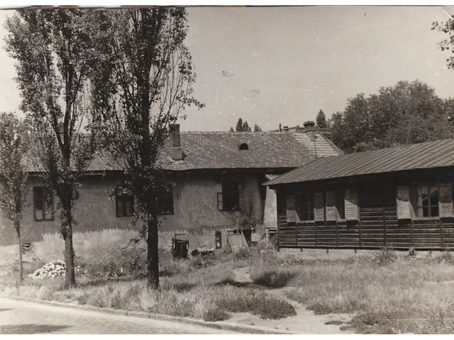 Barake u južnom Bulevaru. Beograd 50tih godina XX veka