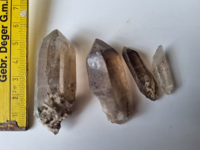 Minerali lot