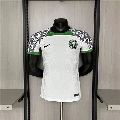 Nigeria 2023/2024 gostujući dres