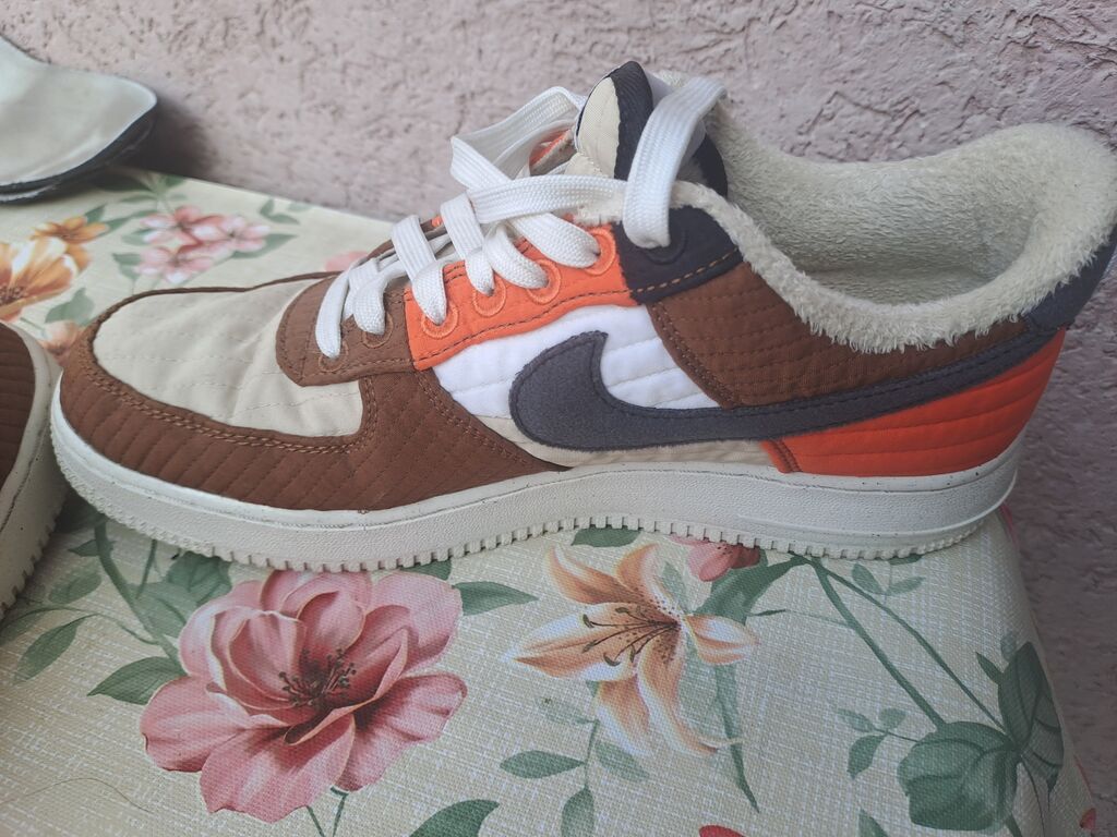 Patike Nike Air Force 07 LXX Toasty, bez ikakvog oštecenja, malo