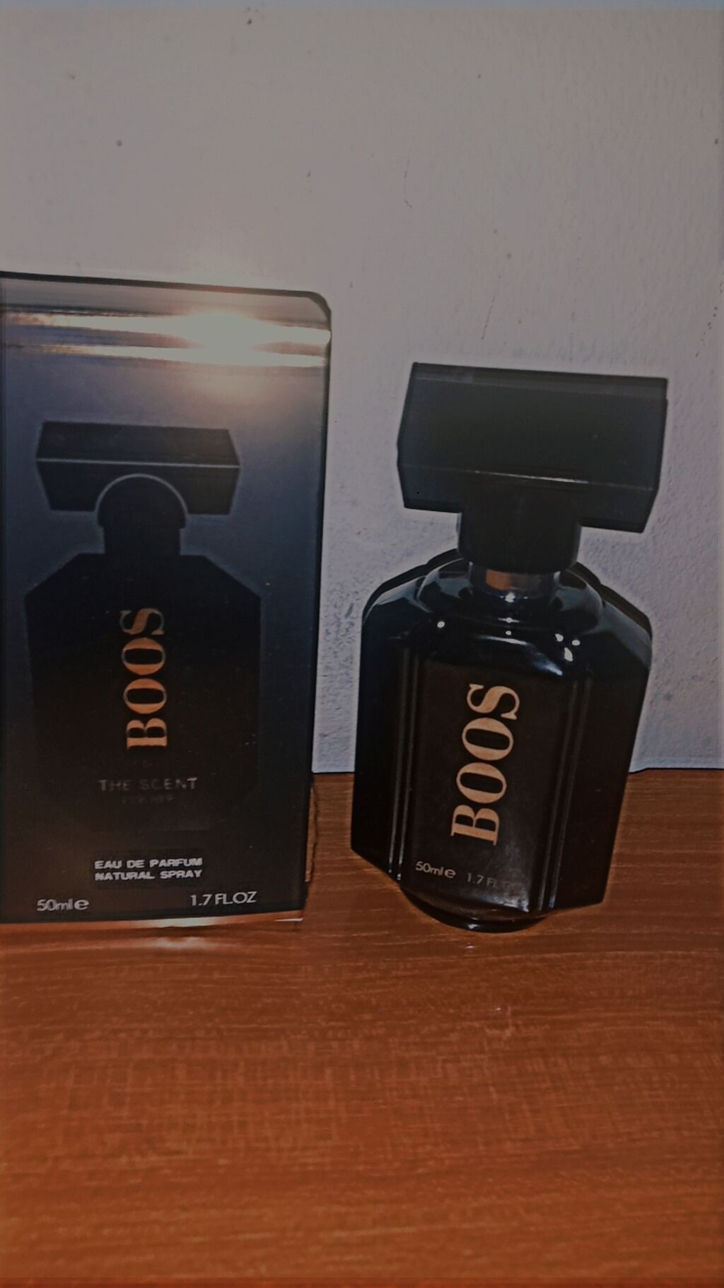 Hugo zenski parfem