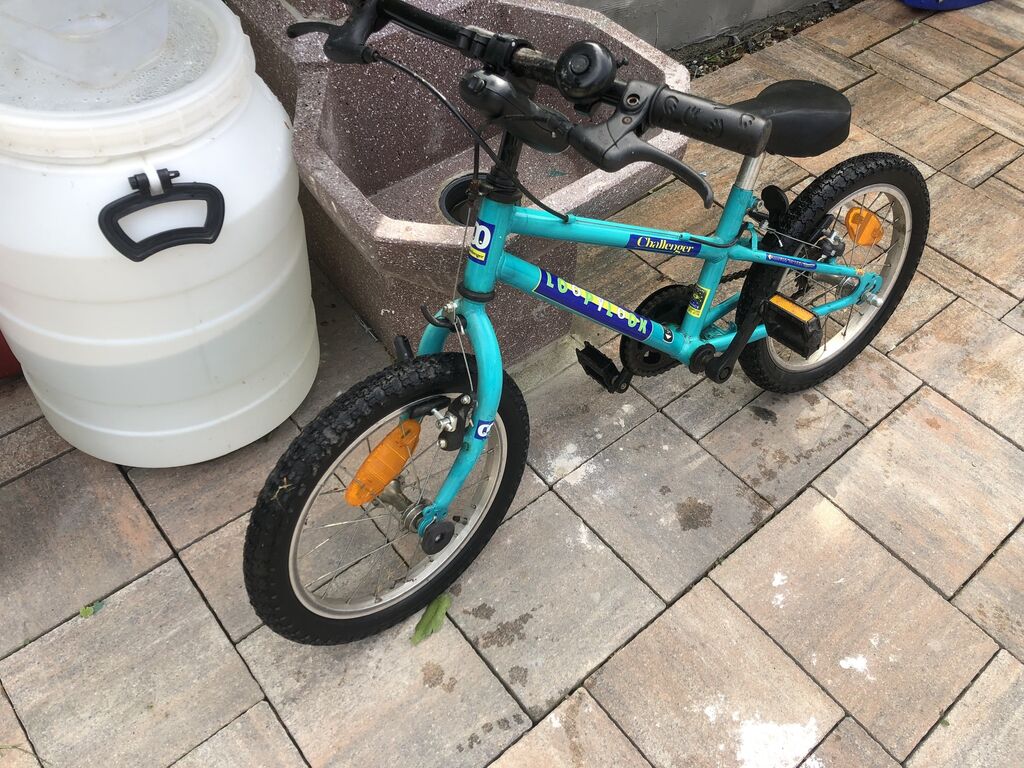 Deciji bicikl u okej stanju