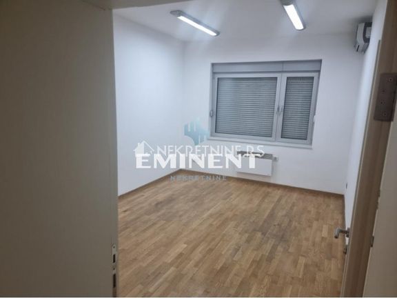 Stari grad, Centar, Džordža Vašingtona, 2.5, 50m2, 700 EUR