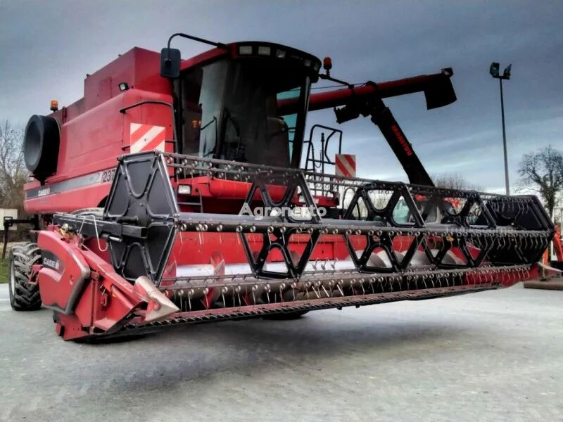 Case IH 2377 kombajn za žito