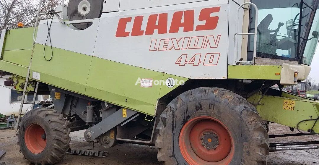 Claas Lexion 440 kombajn za žito