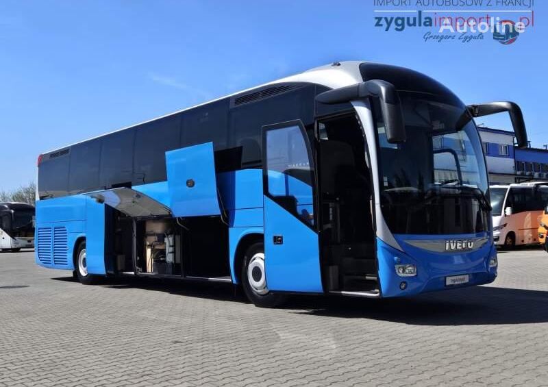IVECO MAGELYS HD / SPROWADZONY / MANUAL / EURO 6 turistički autobus