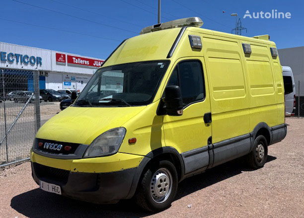 IVECO DAILY 35S13 vozilo hitne pomoći