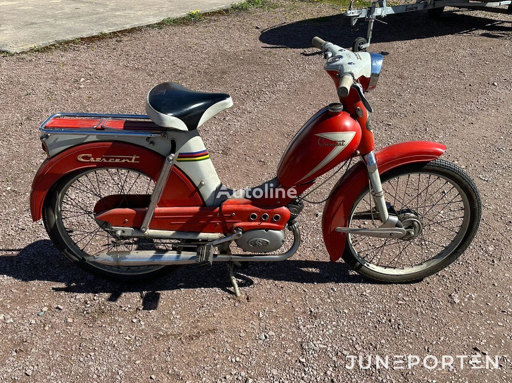 Prodaje se Crescent moped na aukciji