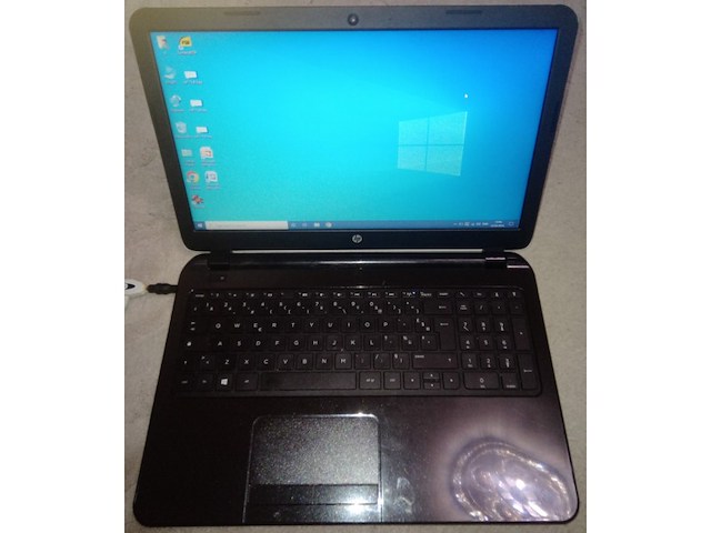 Laptop HP 15-r/i3-4005u/4gb ddr3/120gb ssd