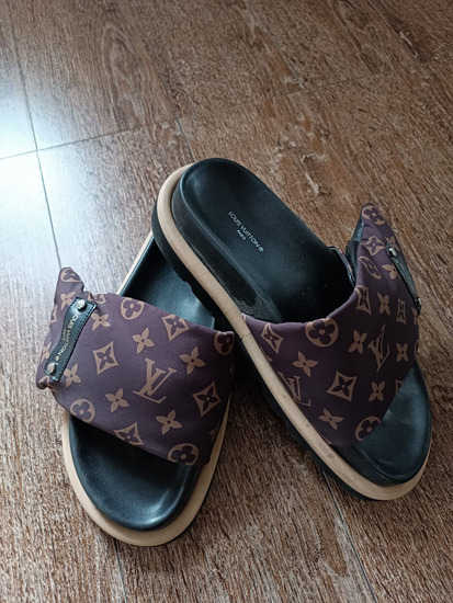 Lv papuce