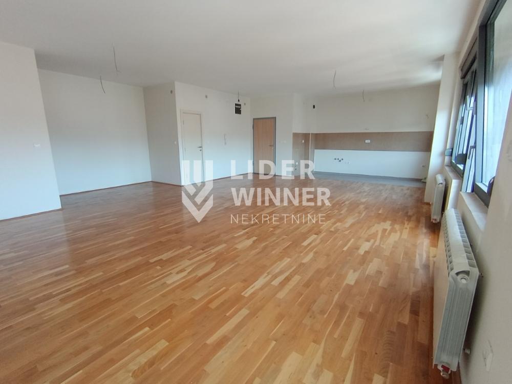 Odličan lux stan ID#128974
356.700 €