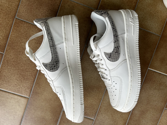 Nike Air Force NOVE