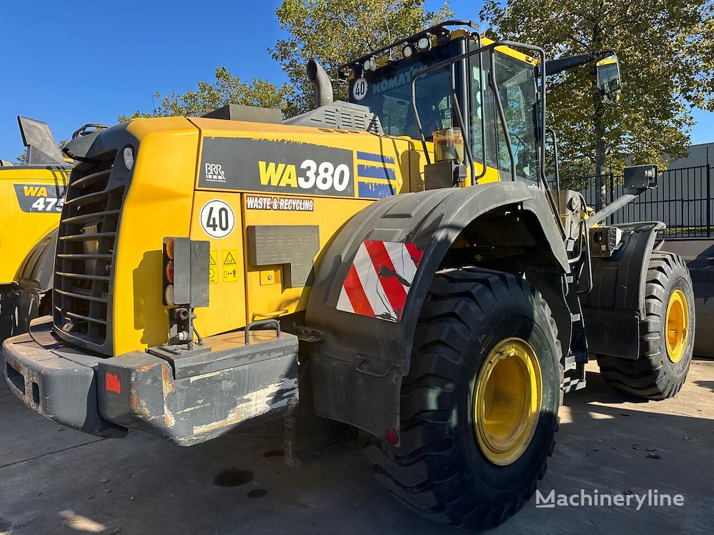 Komatsu WA470-8 prednji utovarivač