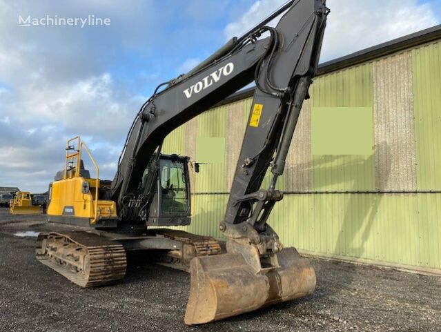 Volvo EC220EL bager guseničar