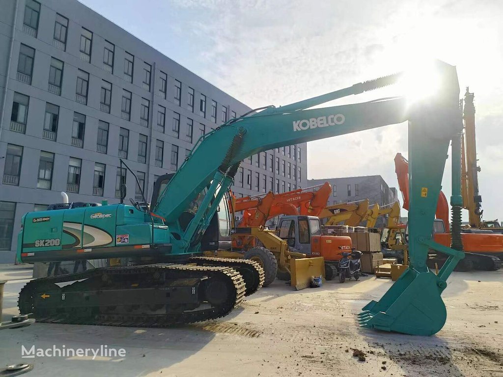 Kobelco SK200 bager guseničar