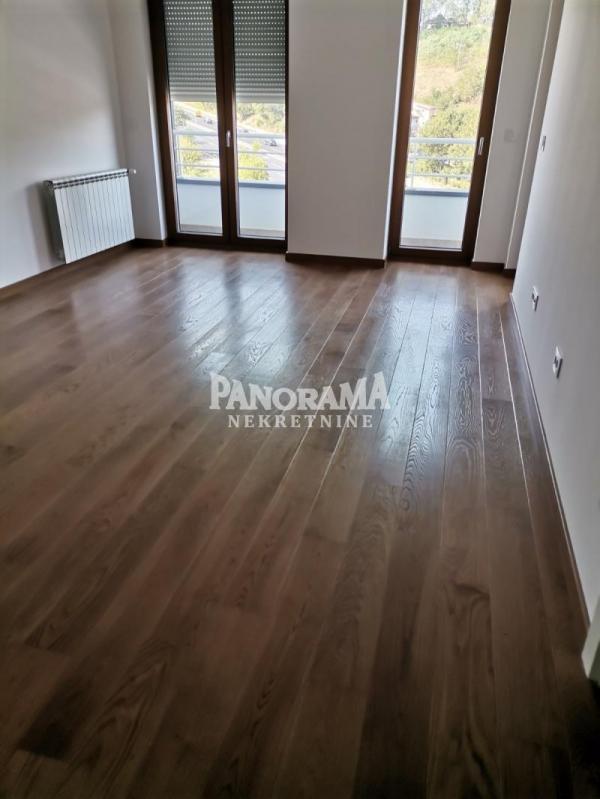 Bulevar heroja sa Košara, Trosoban stan na prodaju, 85m2, 320.000€