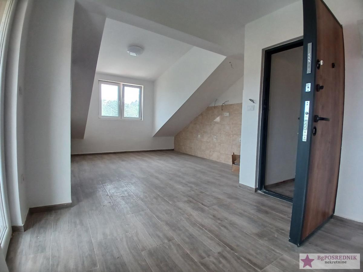 Grocka, Boleč, Osmog marta, 40m2