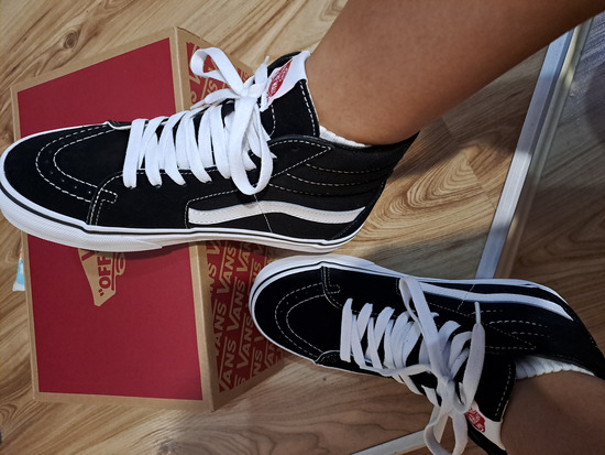 Vans duboke