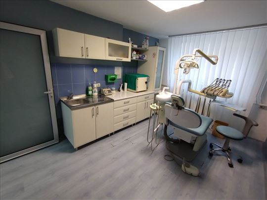 Opremljena stomatološka ordinacija - Čair - 40m2