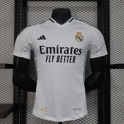 Real Madrid 2024/2025 domaći dres