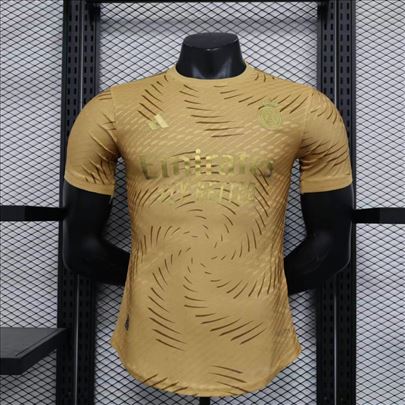 Real Madrid 2024/2025 Gold Edition dres