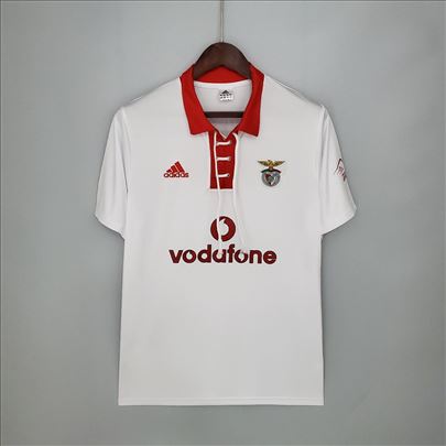 Benfica 2004/2005 gostujući dres
