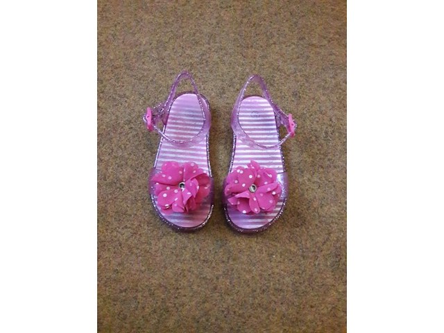 Očuvane roze sandale za devojčice br 25 ug 15 - 15.5 cm