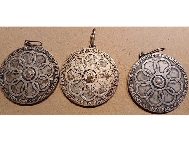 Lot 3 metalne medalje za sport igre radnika nar.banaka.