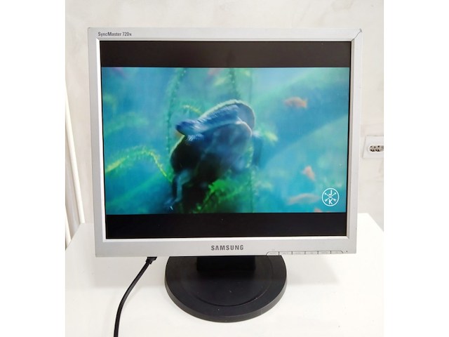 Monitor 17` Samsung 720N