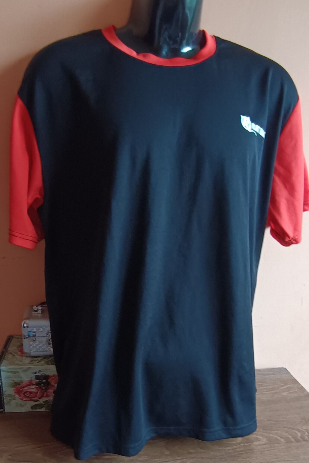 Men's T-shirt M (EU 38), XL (EU 42), bоја - Crna