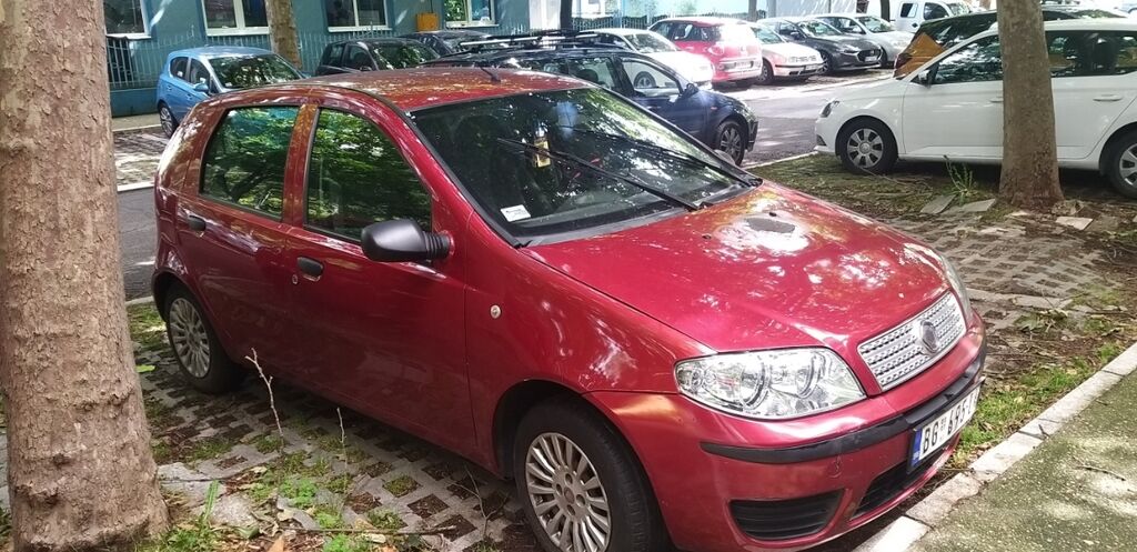 Fiat Punto: 1.2 l | 2011 г. | 103000 km. Hečbek