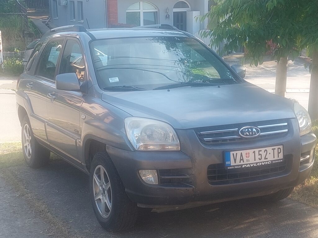 Kia Sportage: 2 l | 2005 г. SUV/4x4