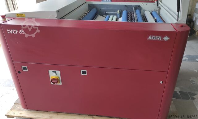 Mašina za formiranje ploča
Agfa VCF85
