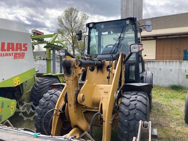 Utovarivač točkova
Caterpillar Radlader 906 H