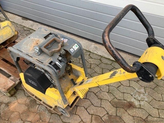 Kompaktor
WACKER DPU 3050 Rüttelplatte