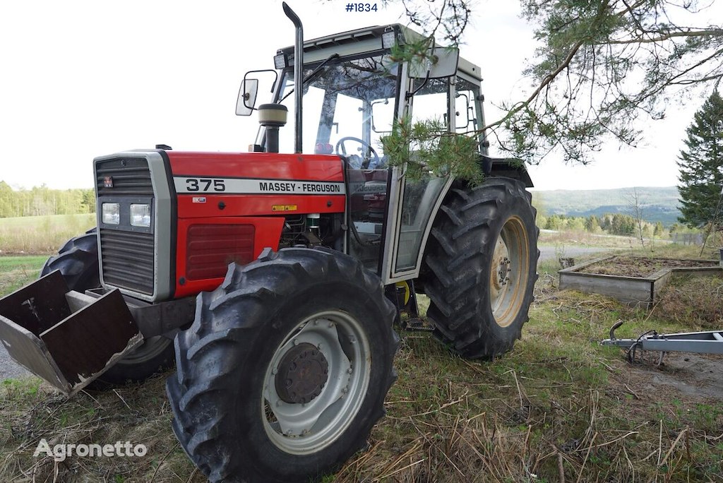 Massey Ferguson 375 traktor točkaš