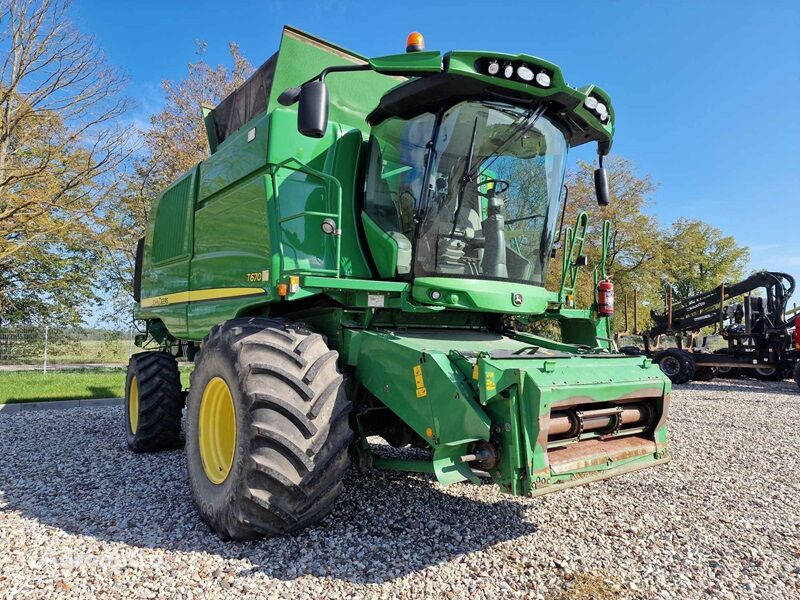 John Deere T670 kombajn za žito