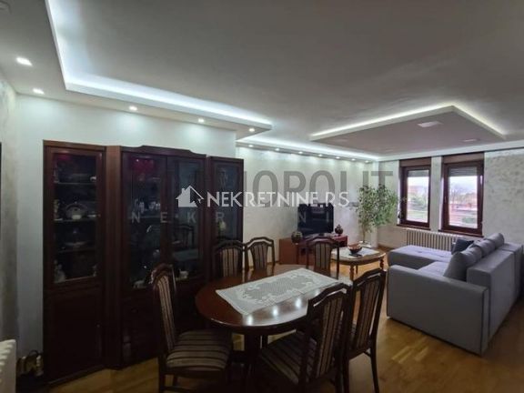 Vračar, Kalenić pijaca, Cara Nikolaja II, 3.5, 102m2, 410000 EUR