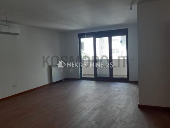 Vračar, Hram Svetog Save, Stojana Protića, 3.0, 83m2, 398000 EUR