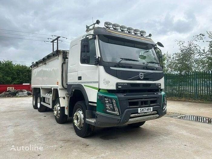 Volvo FMX420 8x4 Insulated Alloy Tipper kiper