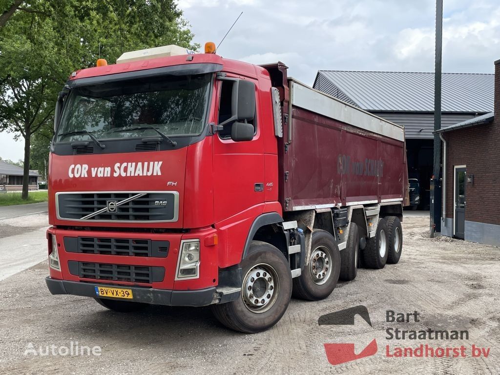 Volvo FH 440 10x4 Geisoleerde kipper met afdek luiken kiper