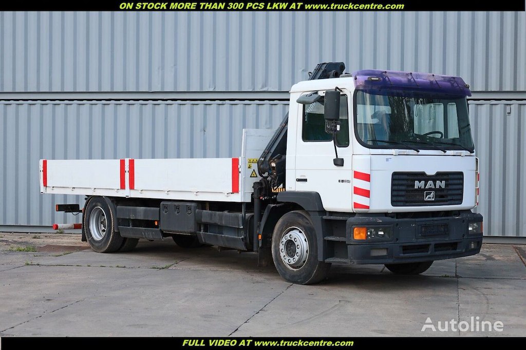 MAN 18.284, NEW ENGINE (220.000 KM), CRANE HIAB kamion s ravnom platformom