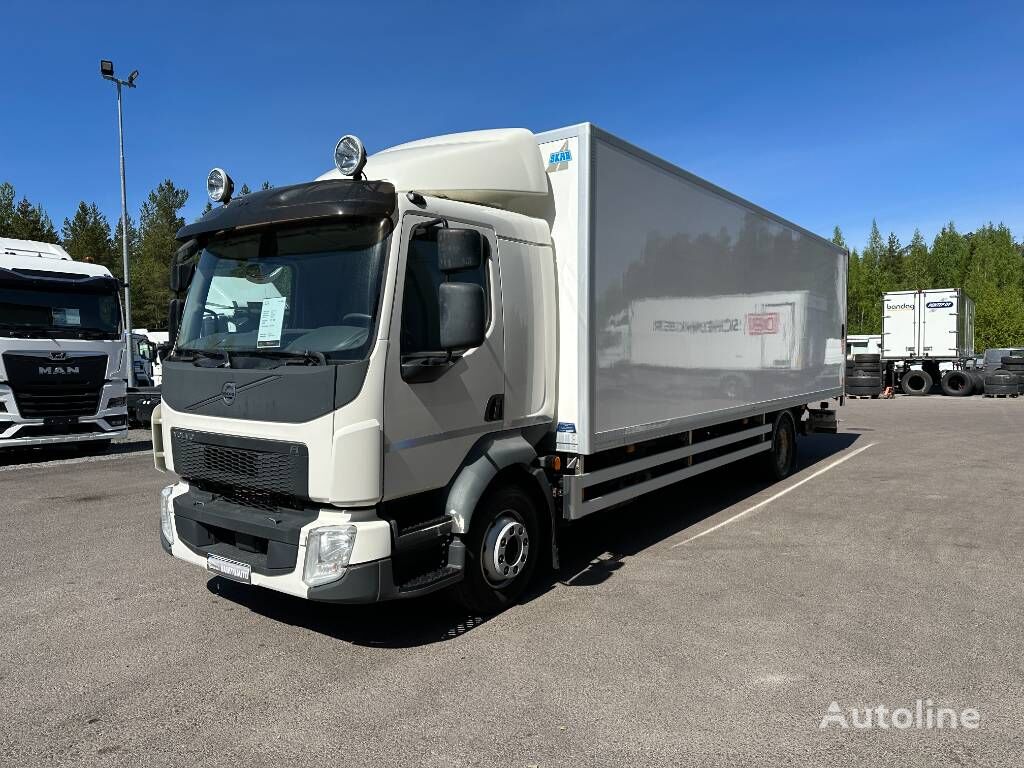 Volvo FL220 Umpikori + PL-nostin kamion furgon